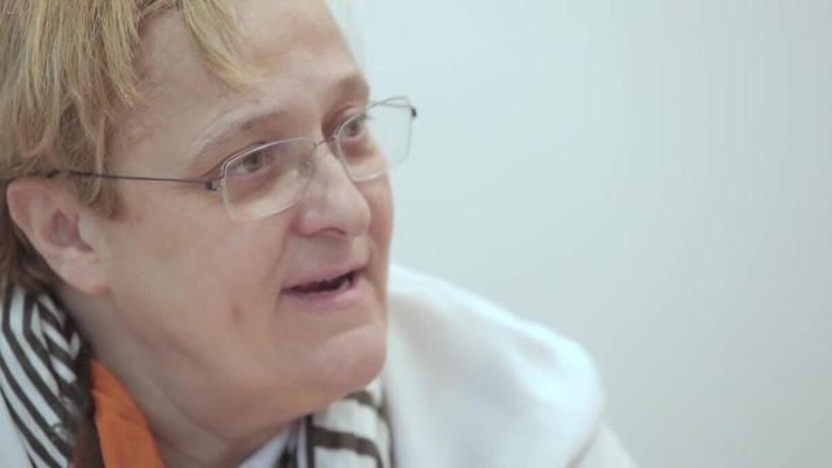 Ángeles Álvarez, del PSOE, habla sobre la gerstación subrogada.